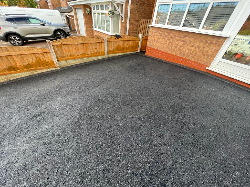Asphalt and Tarmac Contractors Kingswood, Bristol - Tarmac Specialists ...