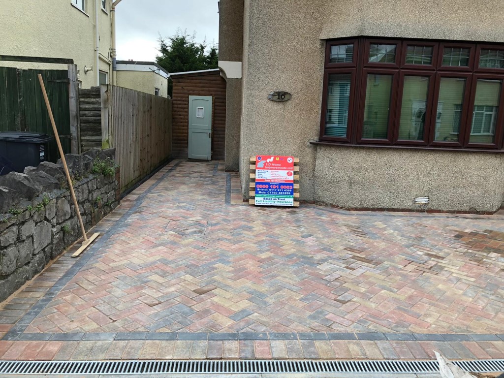 Block Paving Installers Winscombe - Local Block Pavers Near Winscombe